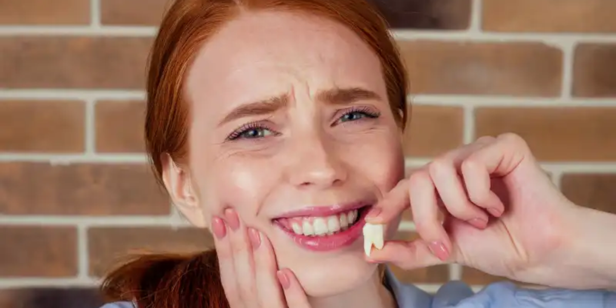 DIY Tooth Extraction - Risks and Realities You Can’t Ignore